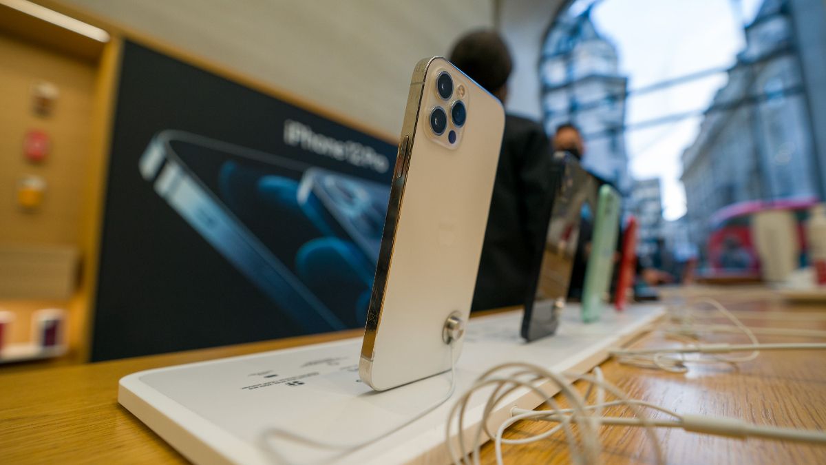 Verity - French Regulator Fines Apple 150M Euros