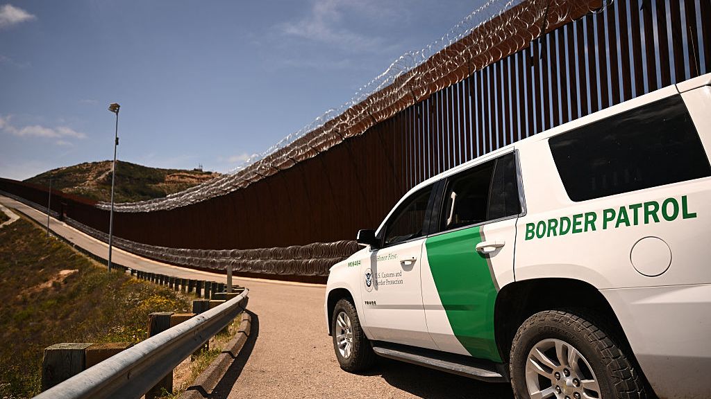 Verity - El Chapo's Family Reportedly Enters US in Apparent Cartel Plea ...