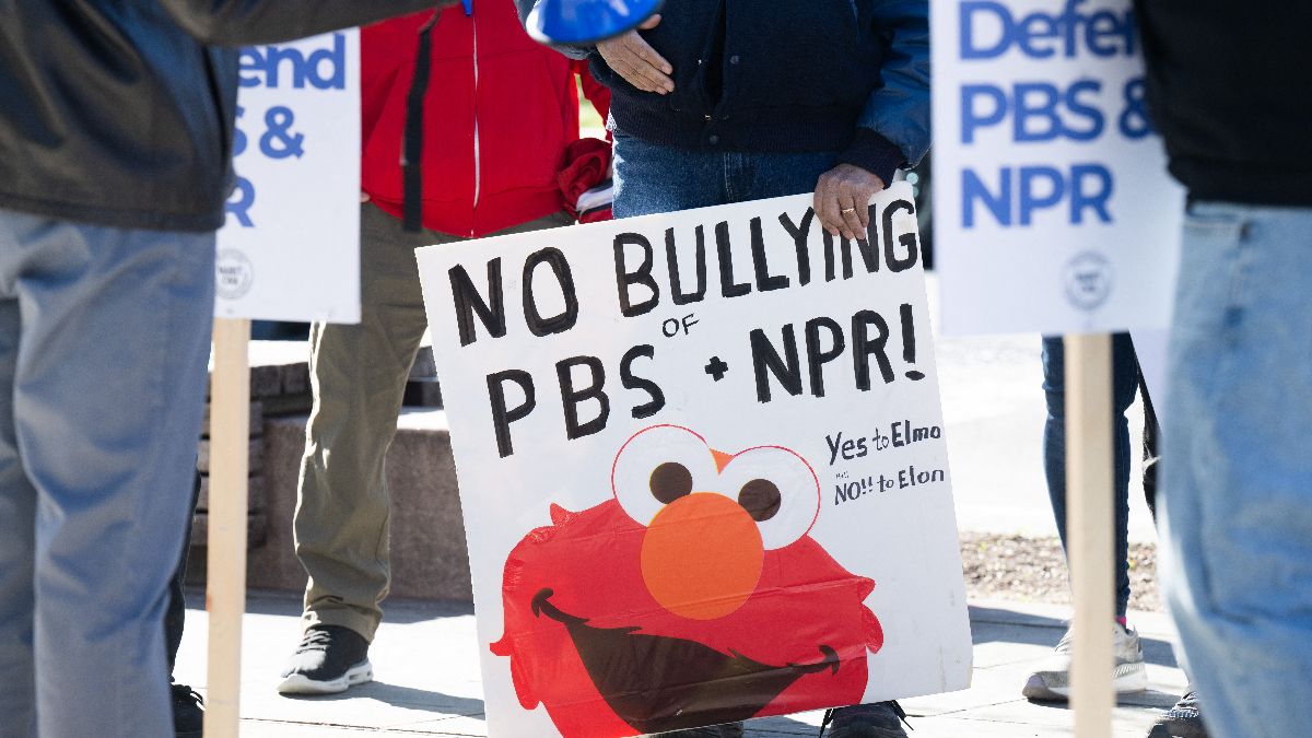 Verity - NPR Sues Trump Administration Over Public Broadcasting Cuts