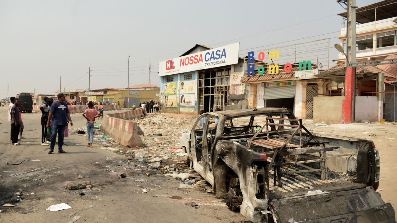 Verity - Angola Fuel Protests Leave 22 Dead, Over 1.2K Arrested