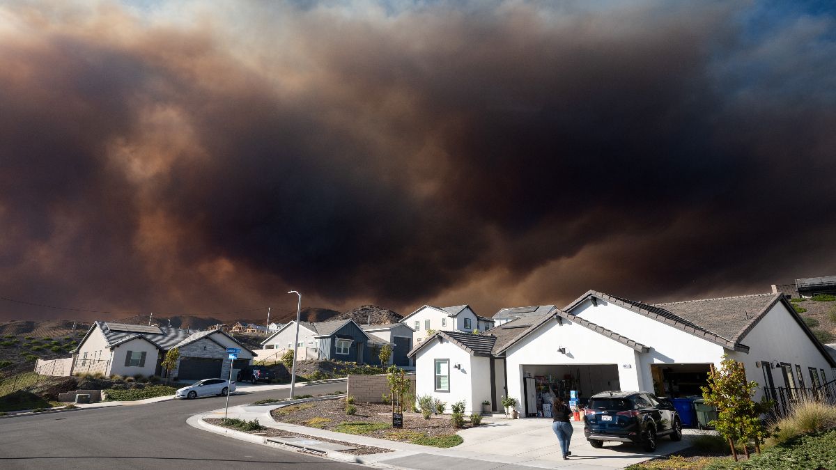 Verity - Canyon Fire Scorches Nearly 5K Acres, Thousands Evacuated in ...