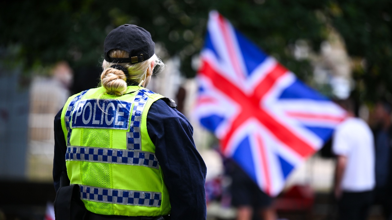 Verity - UK: Police Encouraged to Disclose Ethnicity and Nationality of ...