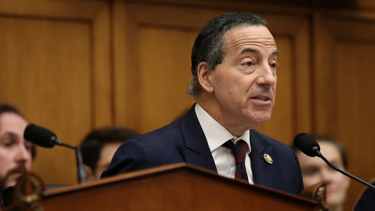 Verity - Raskin Seeks $1.5B in Epstein Bank Records From 4 Banks