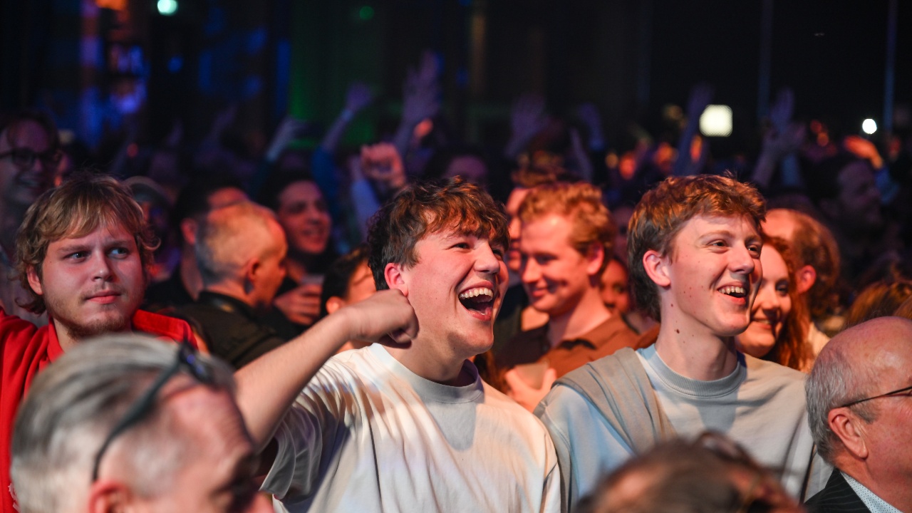 Verity - Dutch Election: Centrist D66, Wilders' PVV Tied in Vote ...