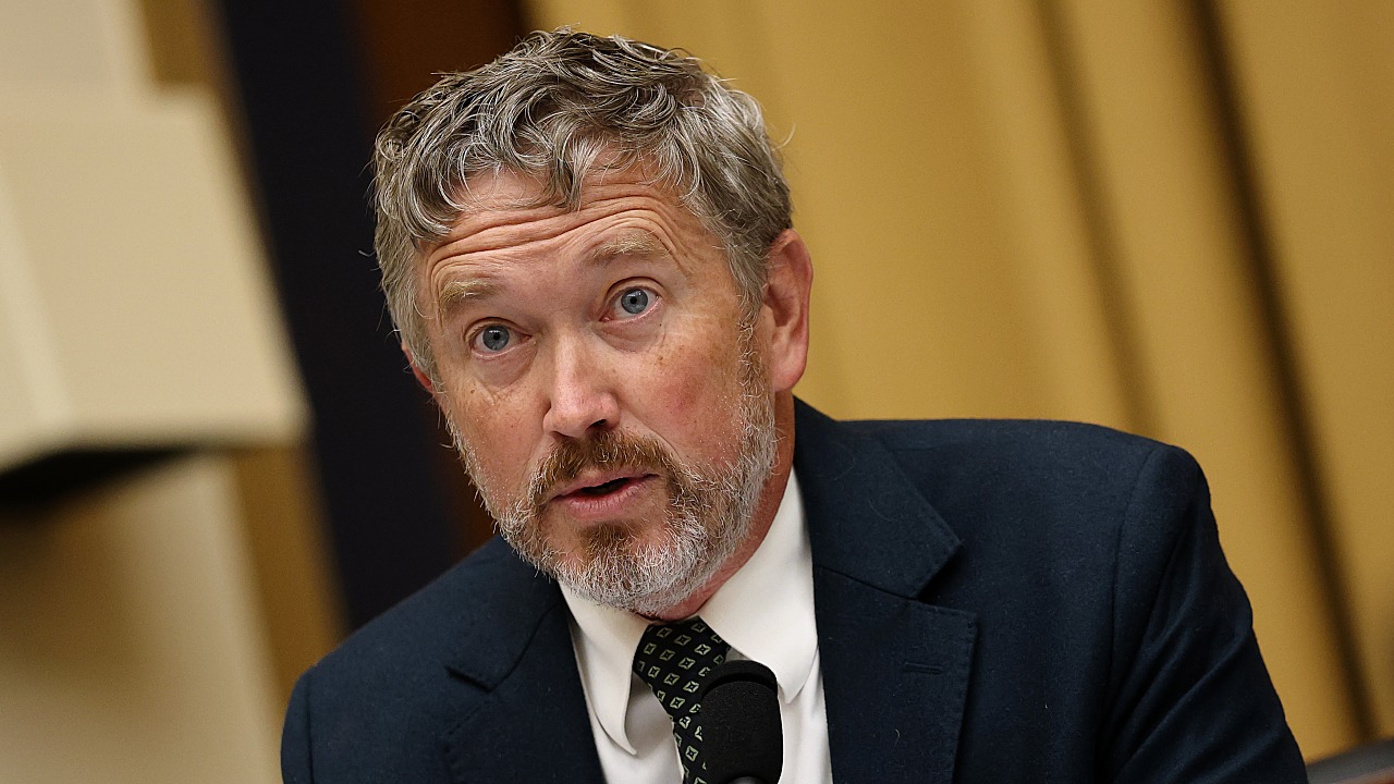 Verity - GOP Representative Massie Calls for Lutnick Resignation Over ...